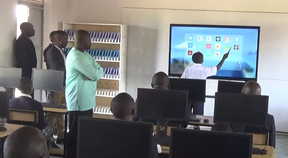 Muyingo Asks Schools to Adopt Digital Learning