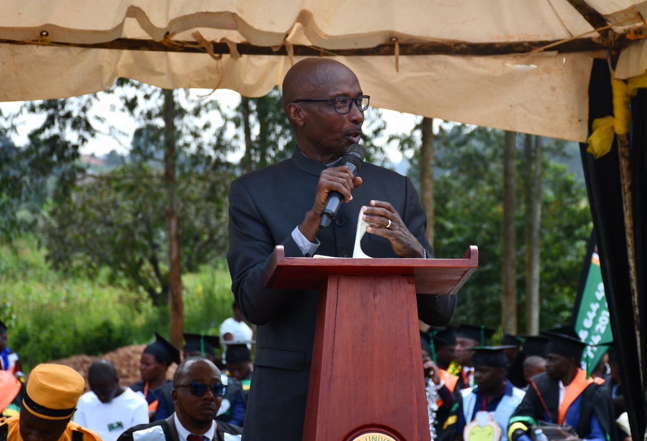 Kayihura Urges Graduates to Uphold Peace and Innovation