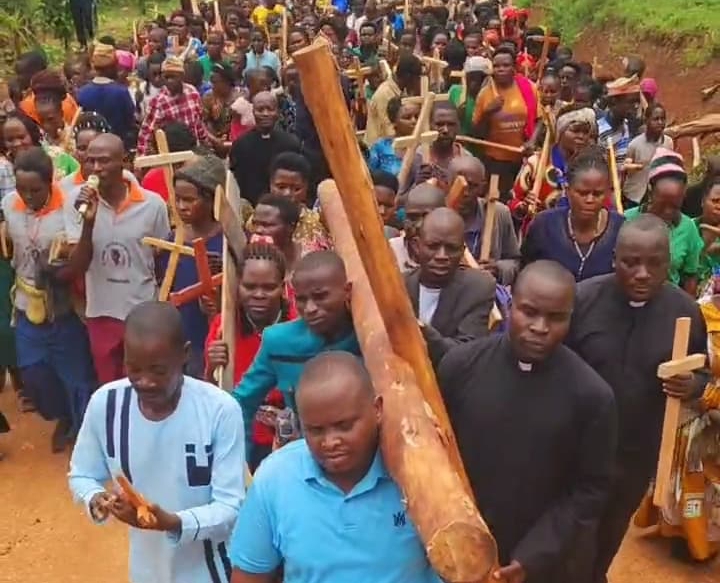 Kitagwenda Christians Unite in the Way of the Cross on Good Friday