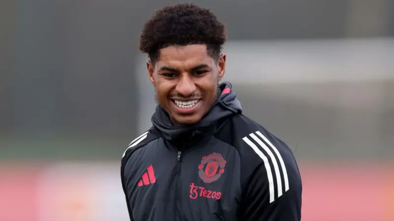 Barcelona open talks over Rashford deal