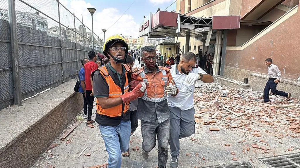 Four journalists among 15 dead in Israeli strike on hospital, Gaza ...