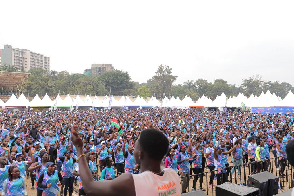 Thousands Turn Up for This Year's Rotary Cancer Run