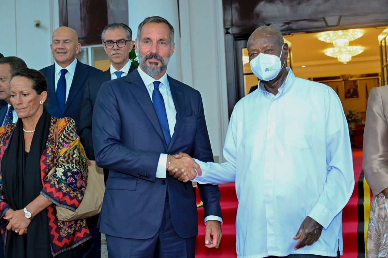 Aga Khan Arrives in Uganda for Official Visit