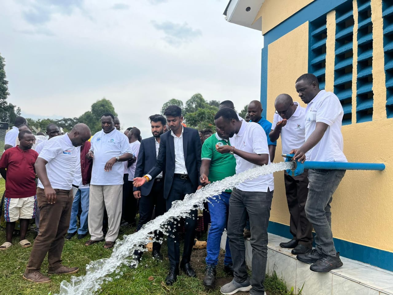 Govt Commissions $3m Solar-Powered Water Schemes in Kakumiro