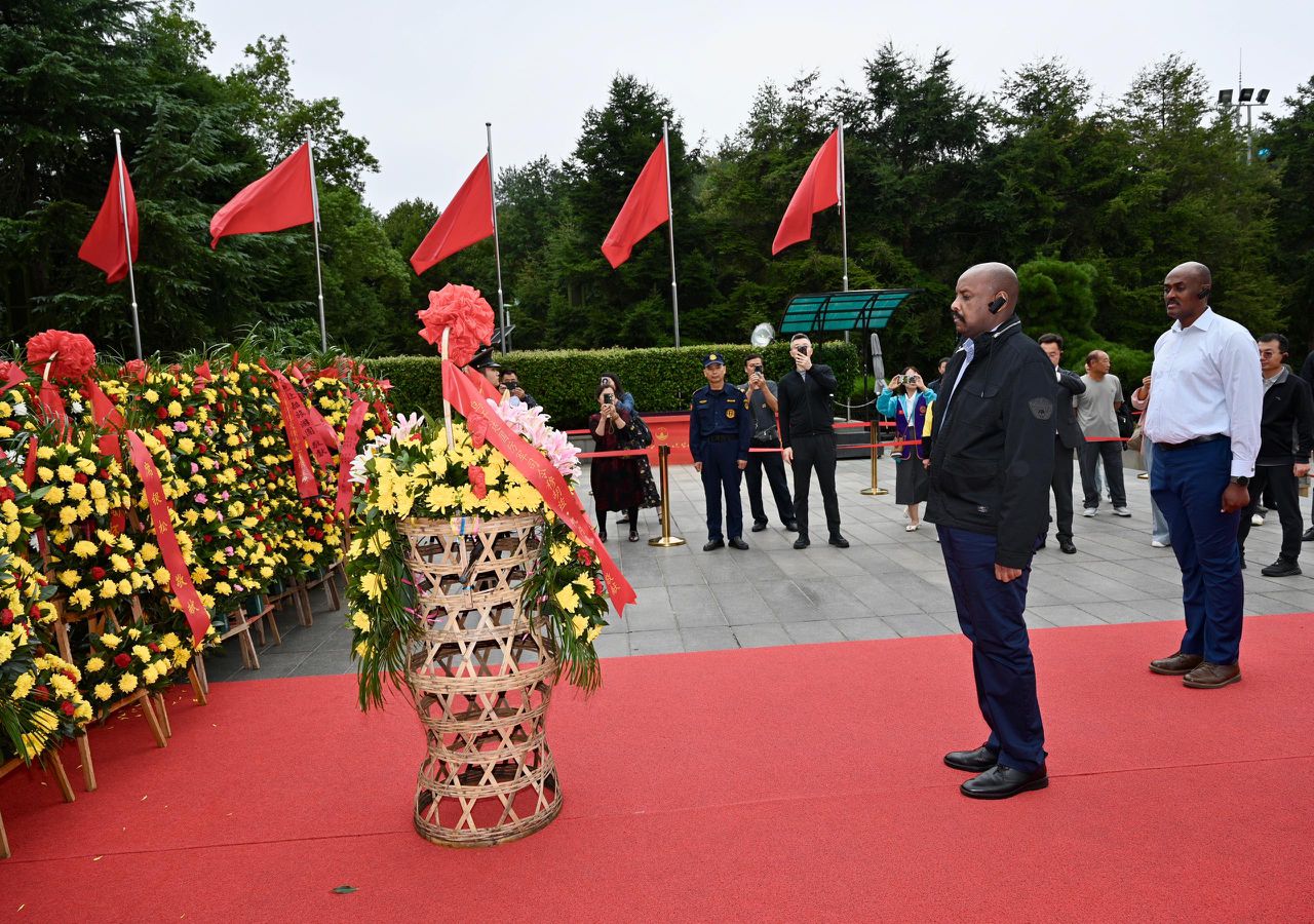 Gen Muhoozi Visits Chairman Mao’s Birthplace