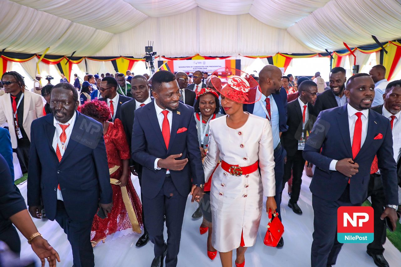 PHOTOS: Bobi, Barbie Turn Heads at Nomination