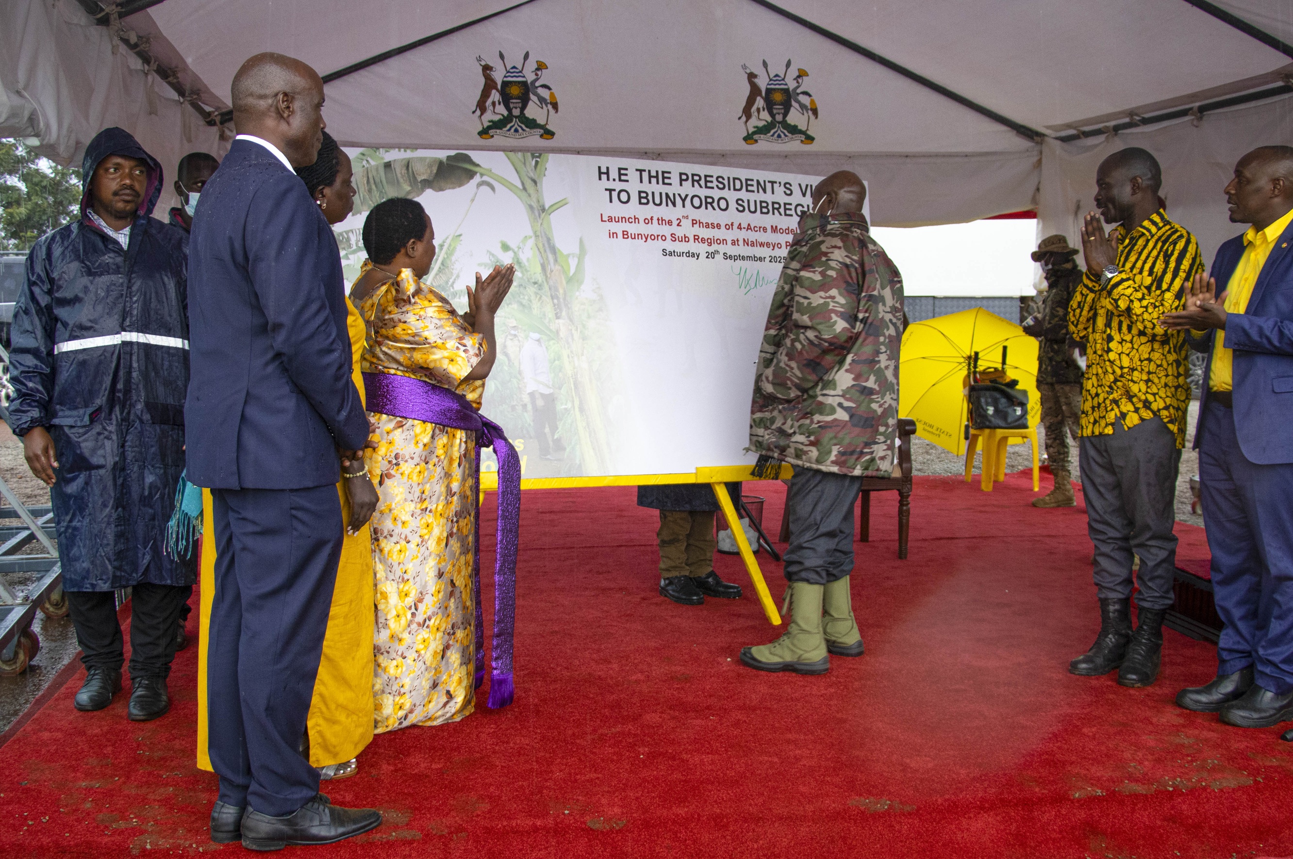 Museveni Launches Second Phase of Four-Acre Model Campaign in Bunyoro