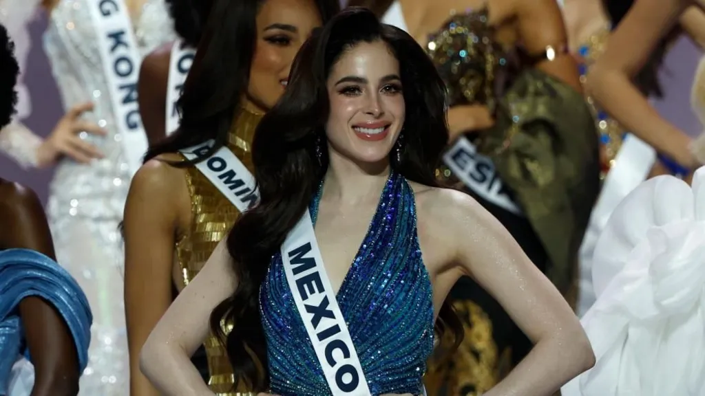 Miss Universe contestants walk out after organiser berates Miss Mexico