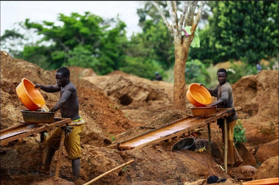Gold Mine Pit Collapse Kills One, Injures Three in Kassanda