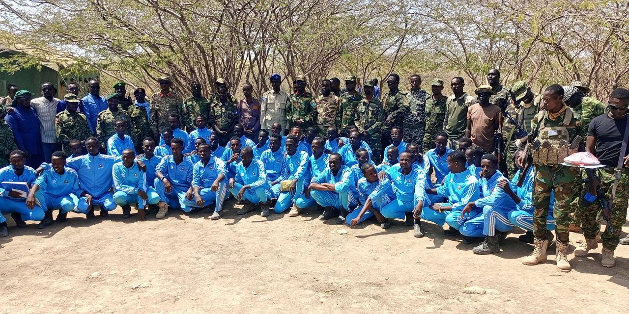 45 Somali National Army Soldiers Complete Specialized Weapons Training ...