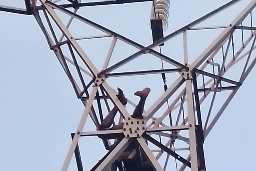 BREAKING: Suspected Vandal Electrocuted on Lugazi Transmission Line