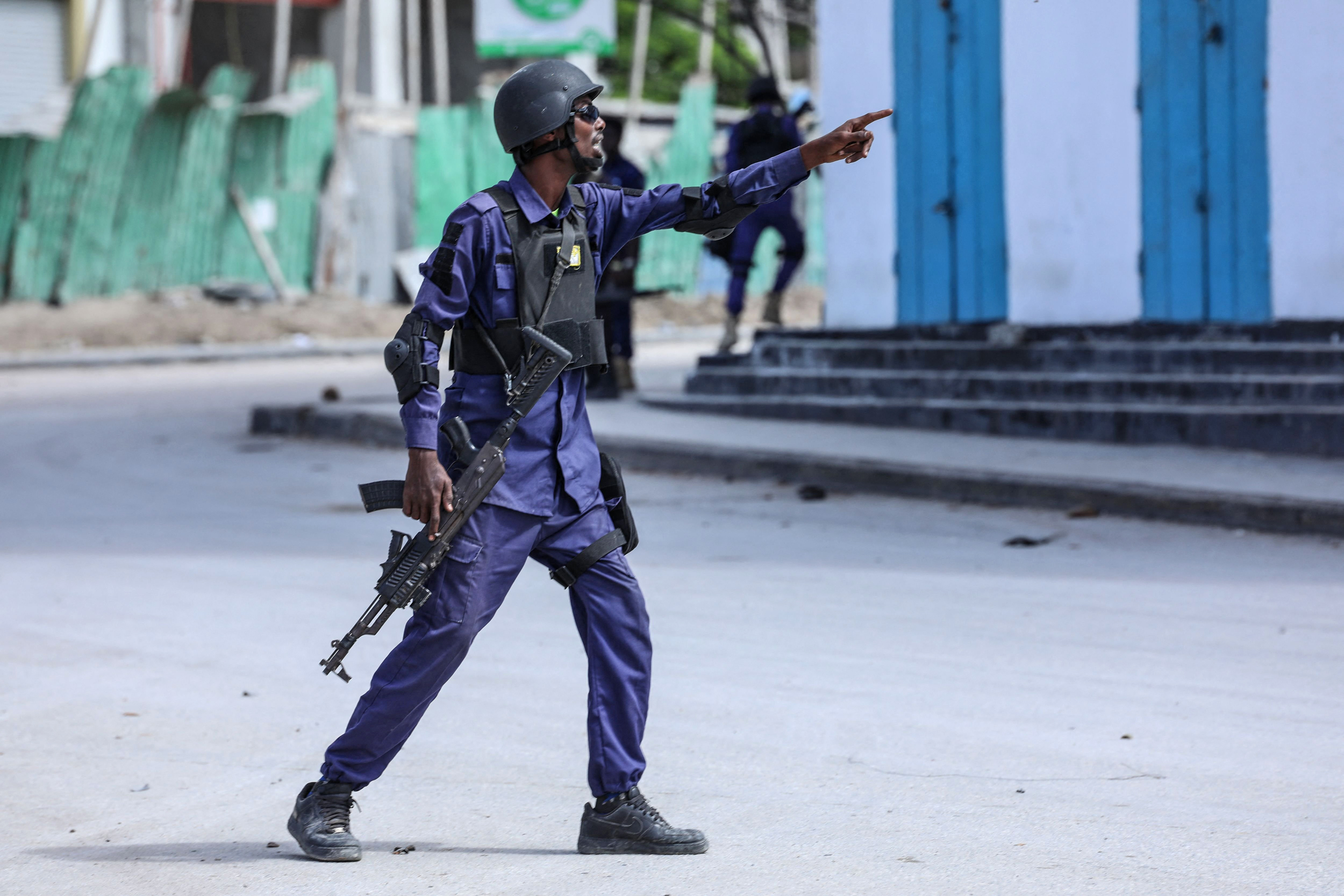 Al-Shabaab attacks hotel in Somali capital
