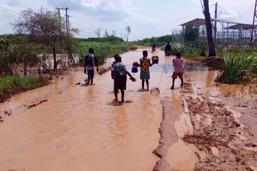 PICTURES: Kamuwunga, the Kalungu school forced into in tents by ...