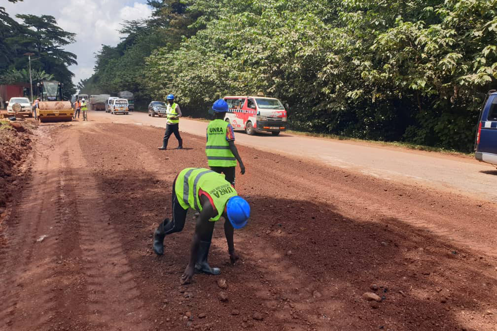 Traffic Hold-up in Mabira as UNRA Begins Repairs on Jinja-Kampala Highway