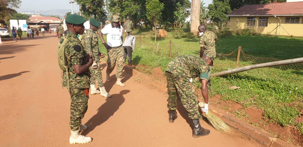 UPDF Conducts Cleanup at Jinja Hospital Ahead of Tarehe Sita Celebrations