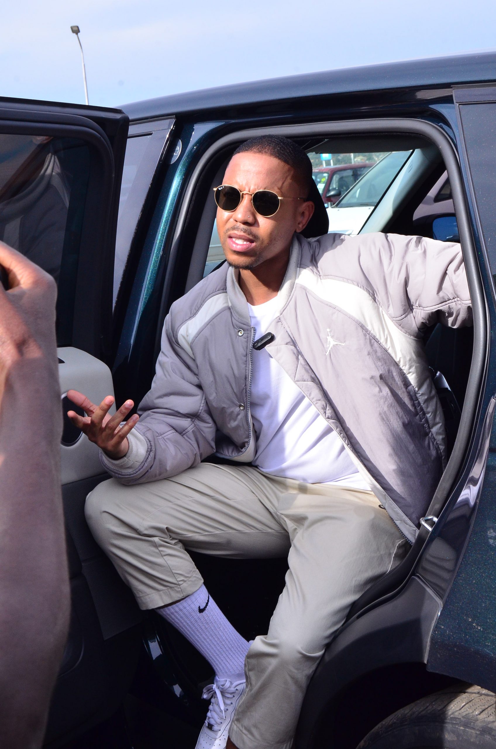 South Africa’s DJ Felo Le Tee jets in for the DJ Slick Stuart and Roja ...