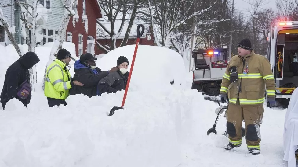 Deadly blizzard leaves more than 60 dead across US