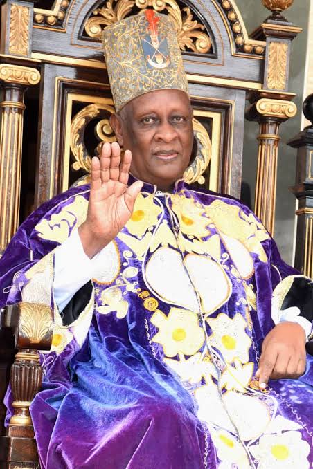 Omukama Iguru calls for talks with want-away Bagungu community