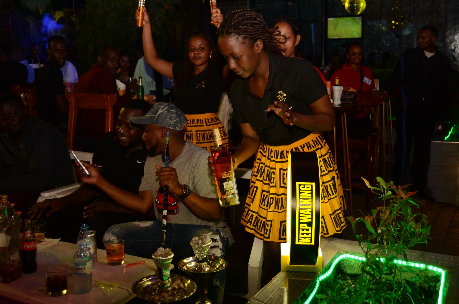 Johnnie Walker bottle turn up experience excites H20 lounge