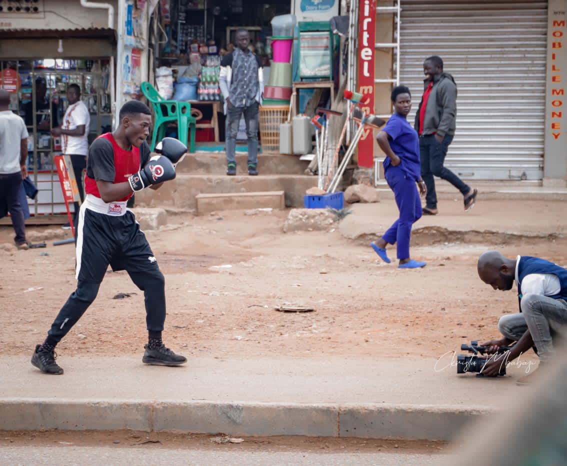 ALL ACCESS: Sande trains on street as Ukasha storms the ghetto