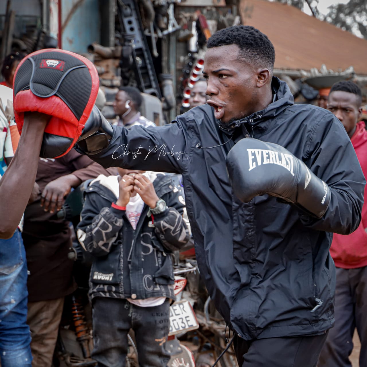 ALL ACCESS: Sande trains on street as Ukasha storms the ghetto