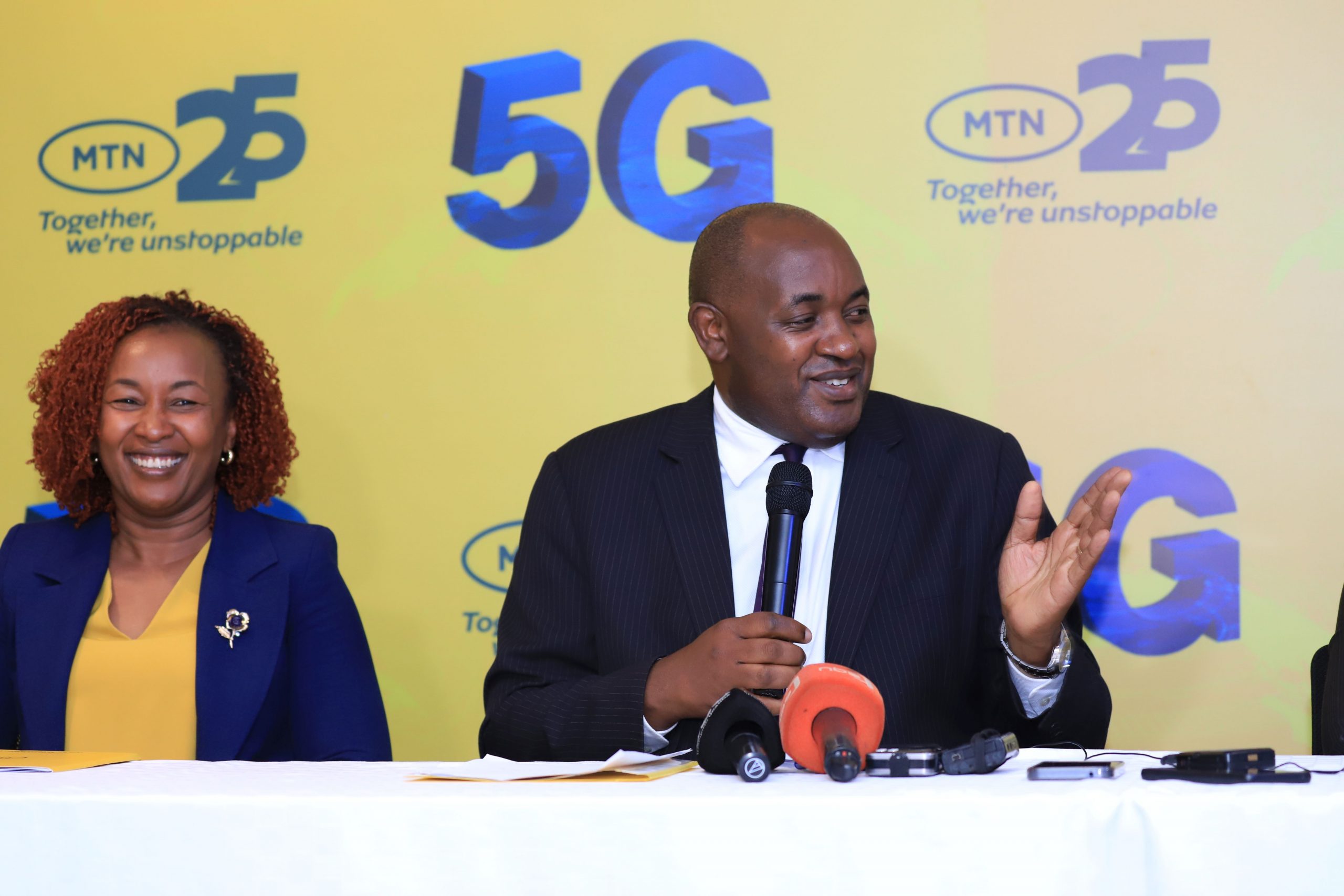 MTN Uganda demonstrates the power of its 5G network at UCC offices